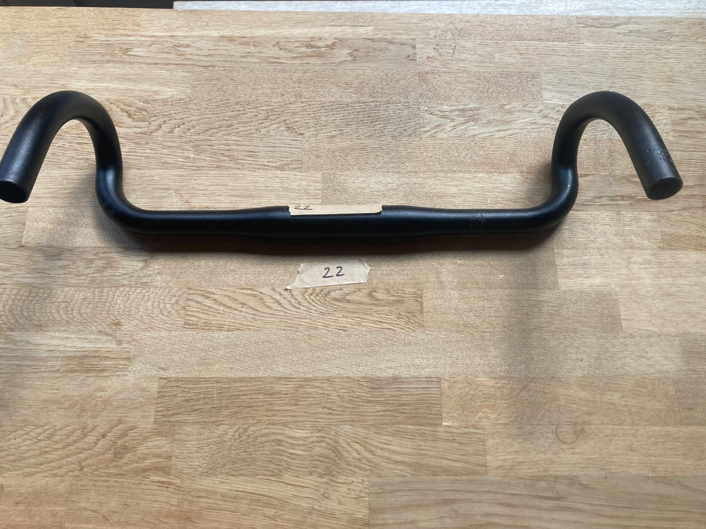 22. Cannondale Alloy Road Handlebars - 440mm – thecyclecollective.cc